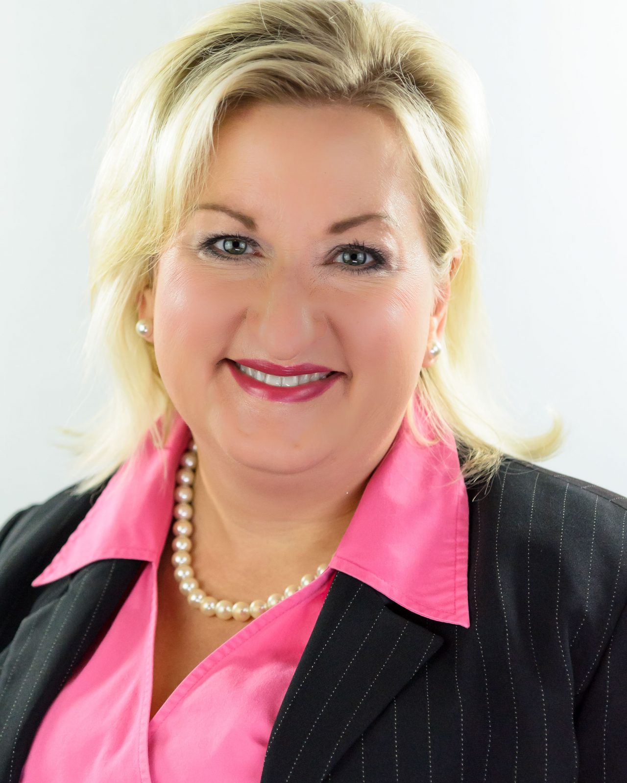 Home - Kelly L. Knowles